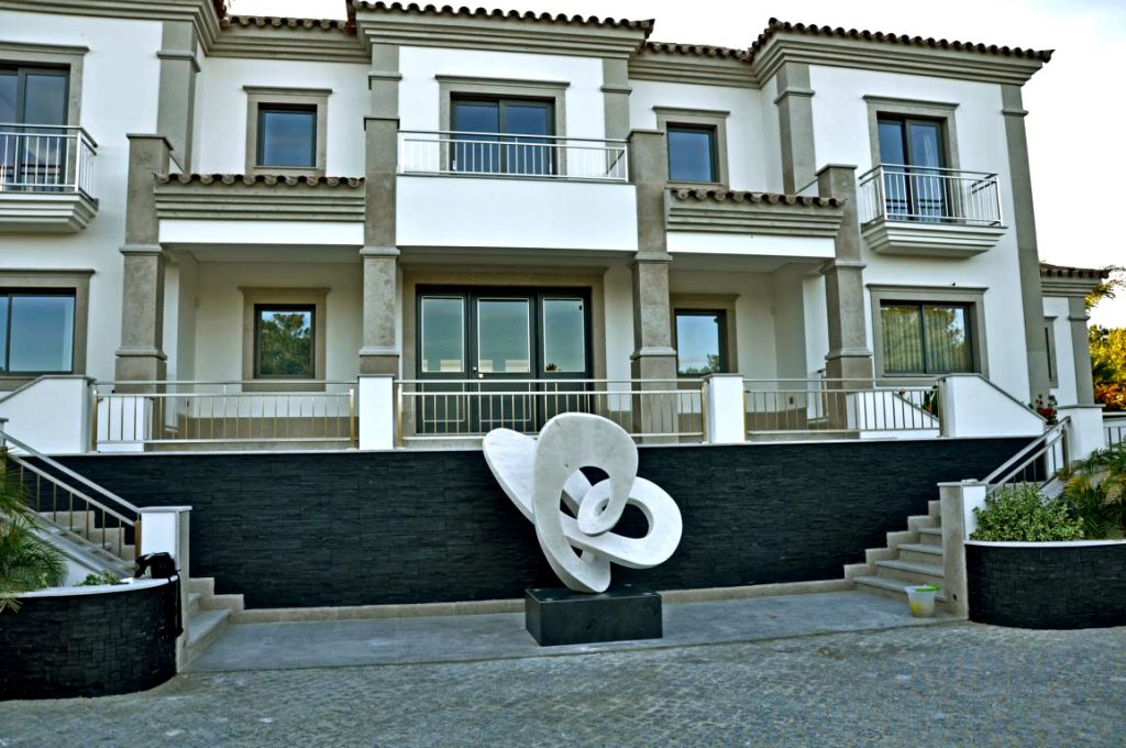 Modern Art Marble Sculptures | Georg Scheele